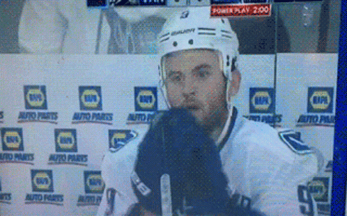 Applause Canucks ГИФ на GIFS.RU